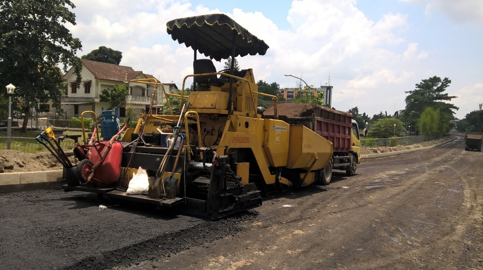 Peralatan Pekerjaan Konstruksi Jalan - Konstruksi Sipil