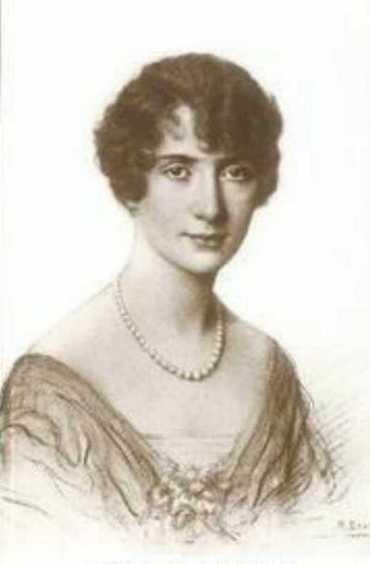 Royal Musings: Guests arrive for Princess Maria Bona's wedding