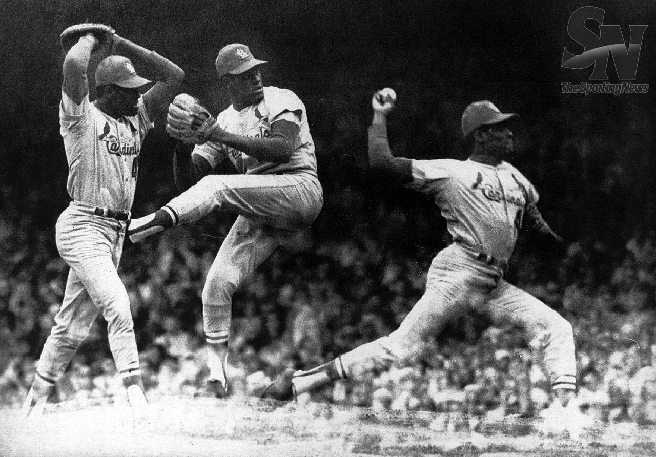 Sporting News Photos: Bob Gibson