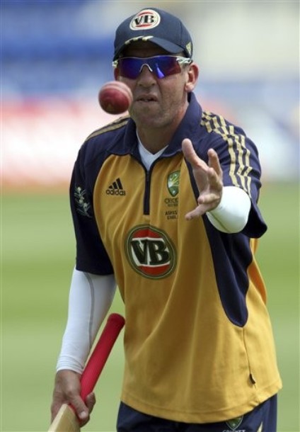 Australian team Coach - Tim Nielsen Profile and Pictures - The Sport ...