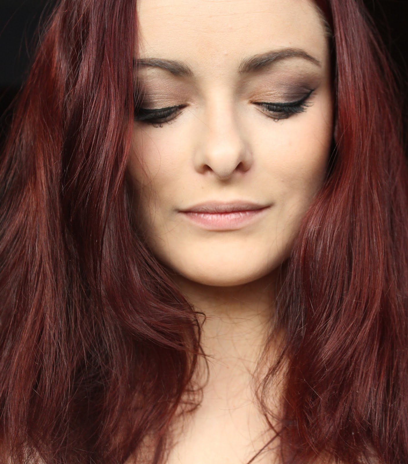 Emily Noel, full face of Makeup Revolution : BeautyGuruChatter