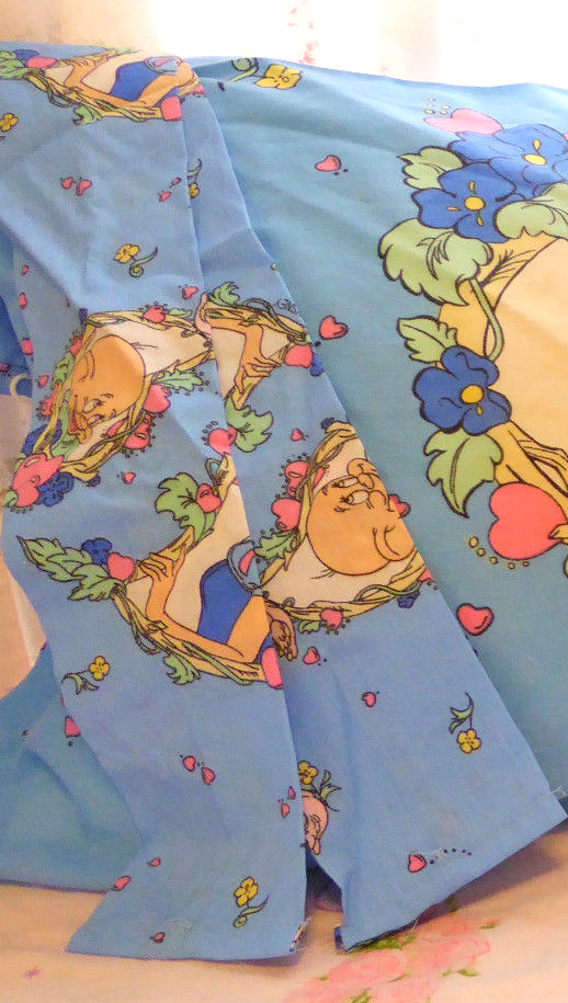 Filmic Light - Snow White Archive: 1993 Snow White Bedding