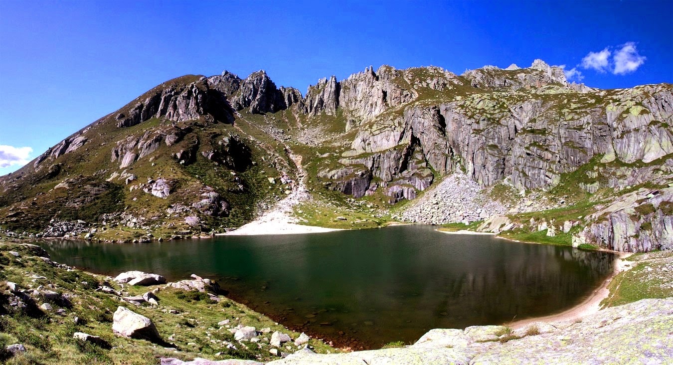 Terre Alte: Le malghe del Lagorai: come perdere un patrimonio