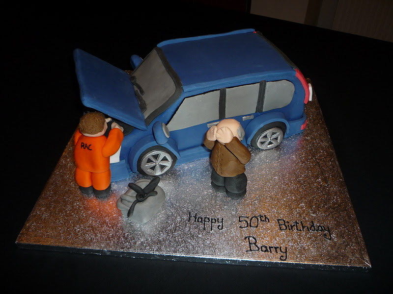 Elaine Allan: Broken Down X-Trail Car Birthday Cake