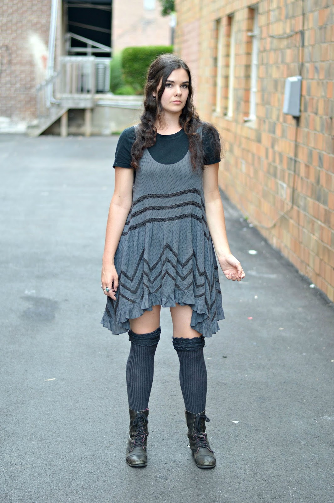 How to Transform Feminine, Bohemian Pieces into a Grunge Look | A Rose ...