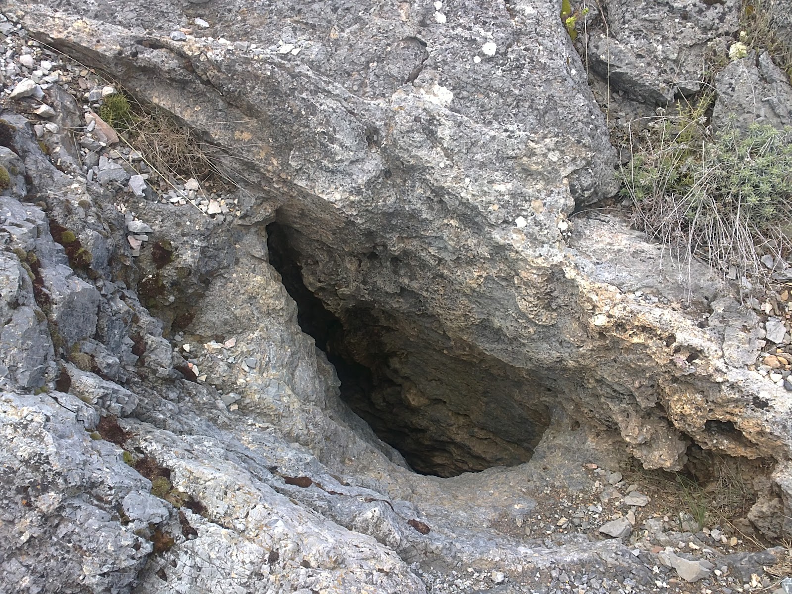 LUGAR VERDE: EL MODELADO KÁRSTICO