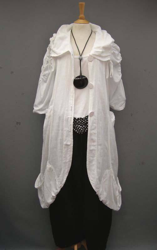 Lagenlook Style Journal: What is Lagenlook?