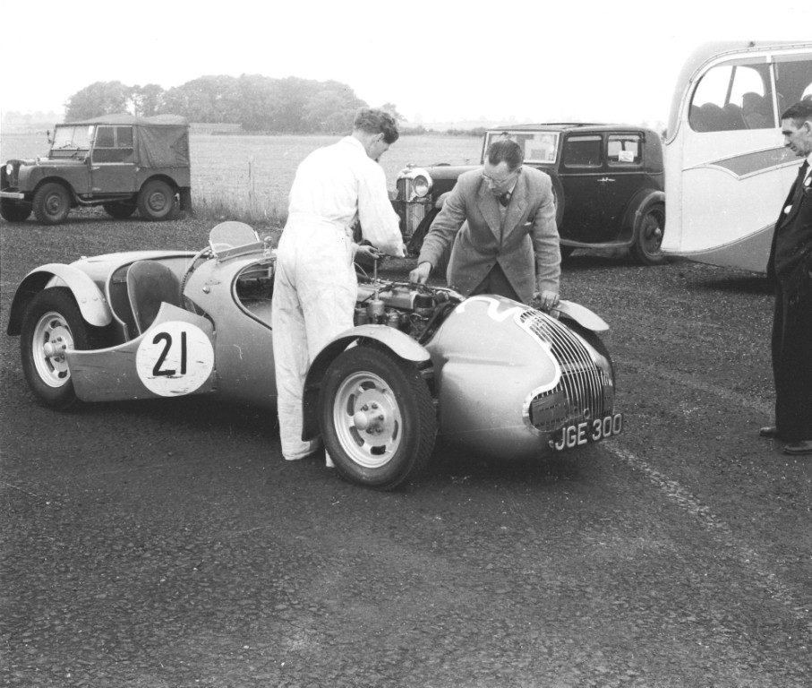 Yorkshire Ferret: Lea Francis: A competition engine.