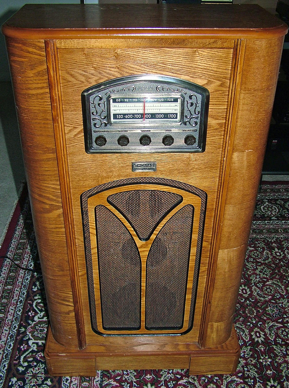 The Robb Collections: I found a floor radio. What's a floor radio? They ...