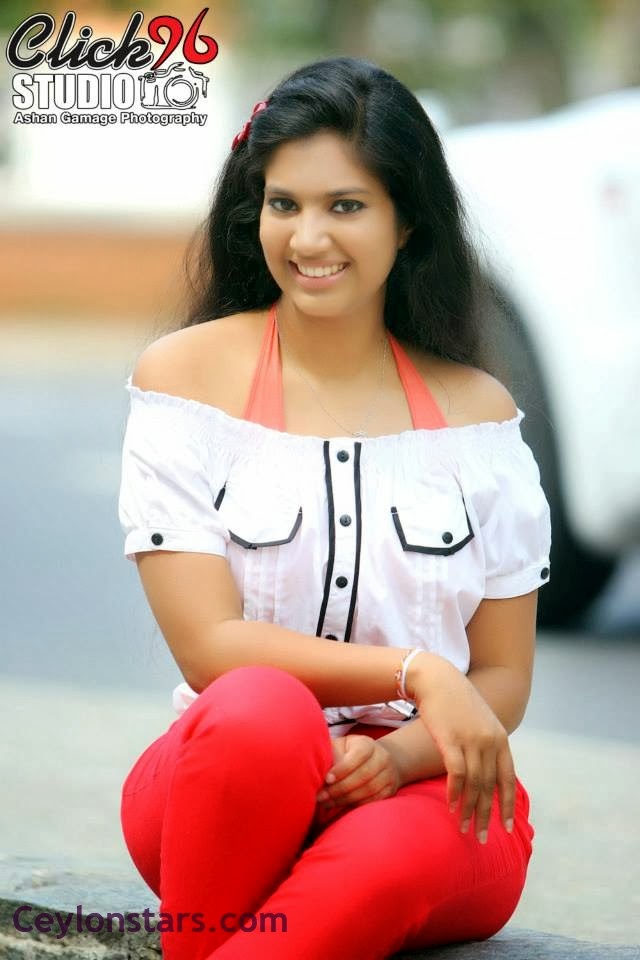 Senali Fonseka - Ceylon Stars