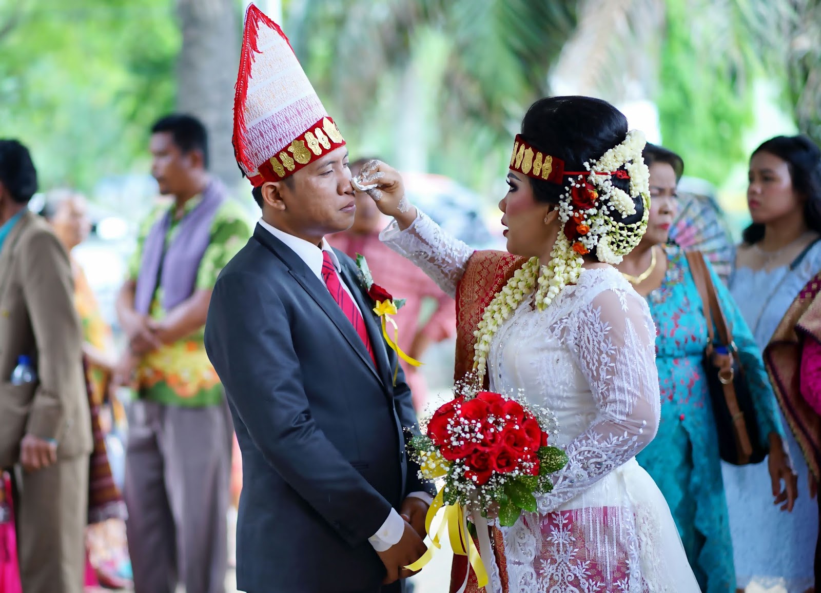Zeinara Gallery Prawedding Medan: Photo Wedding adat Batak