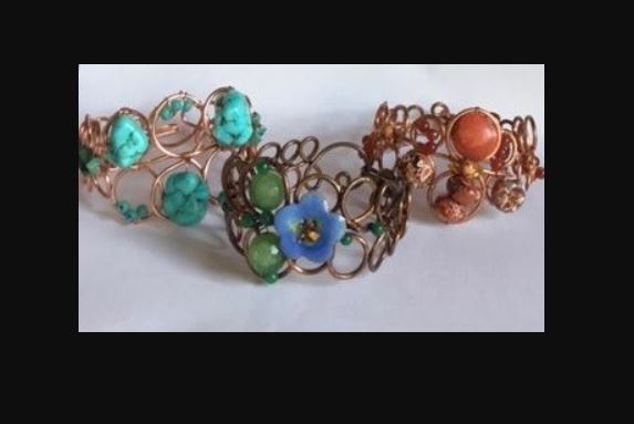 Wire Loop Bracelet Tutorial Uses Different Sized Round Mandrels / The ...