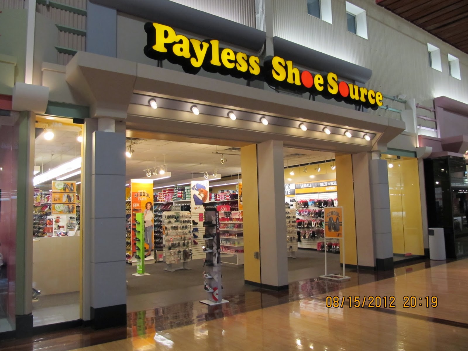 Trip to the Mall: Gurnee Mills- (Gurnee, IL)