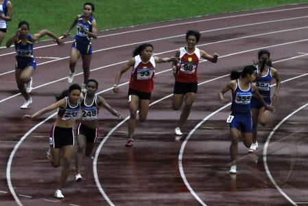 Lari Estafet: LARI ESTAFET