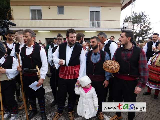 ΑΝΑΒΙΩΣΗ ΤΟΥ ΕΘΙΜΟΥ "ΤΖΑΜΑΛΑΡΙΑ" ΣΤΗΝ ΑΡΝΙΣΣΑ ΠΕΛΛΑΣ ΗΜΕΡΑ ΤΩΝ ...