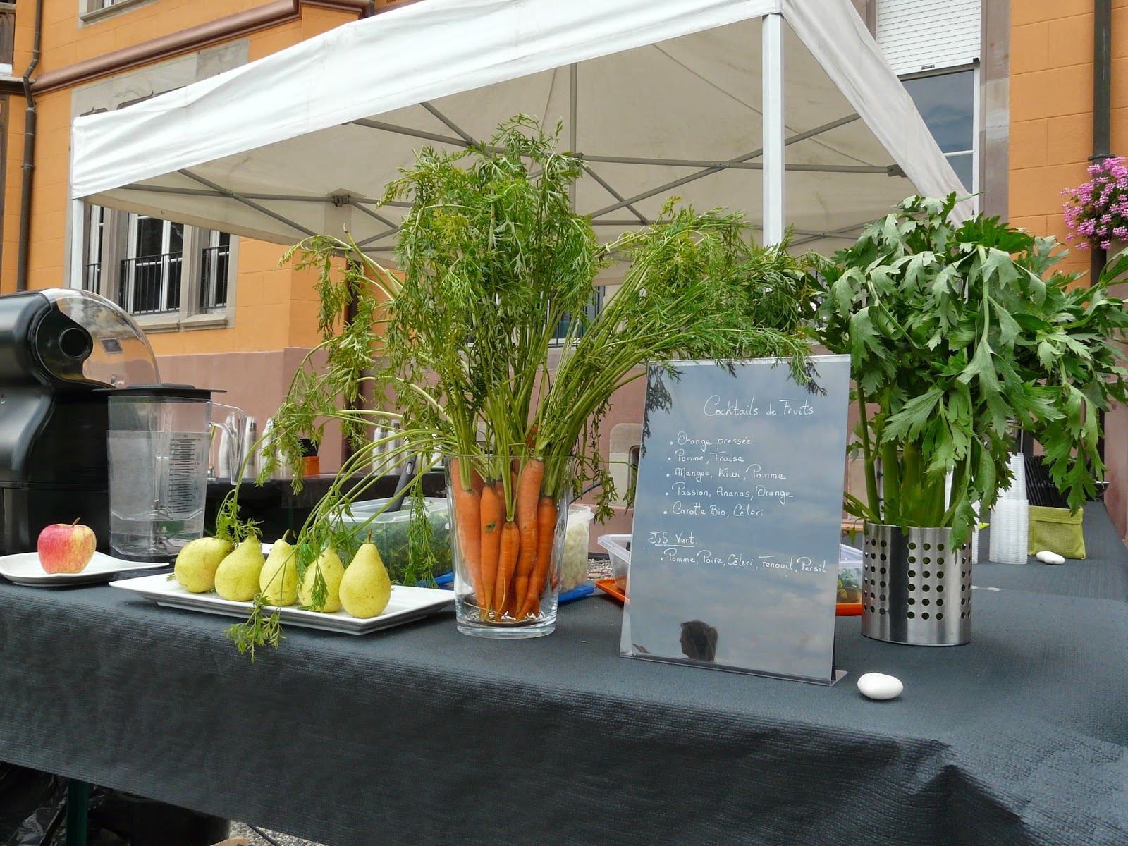 Idées pour un Mariage Tendance . . . 100% Le BaR à JuS: BAR A FRUITS ET ...