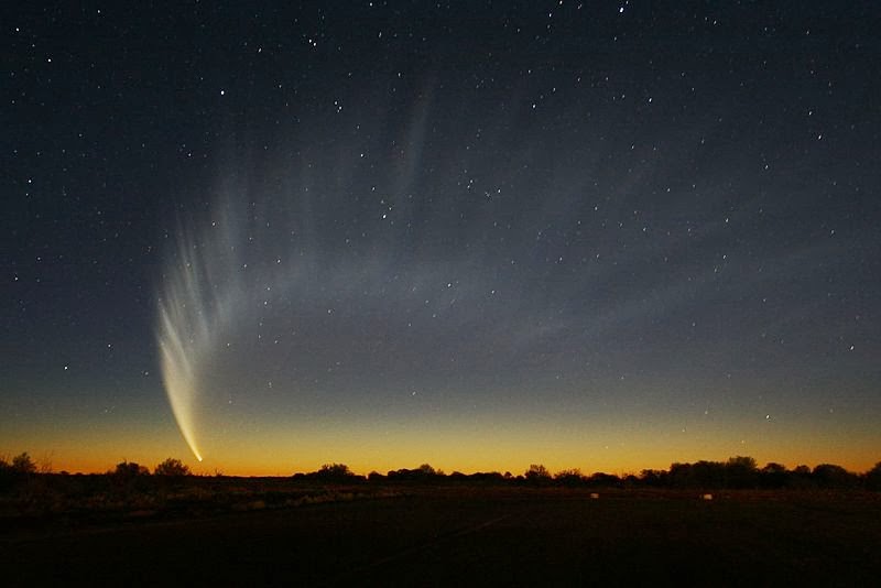 Bodzash Photography and Astronomy: List: The Brightest Comets of All Time