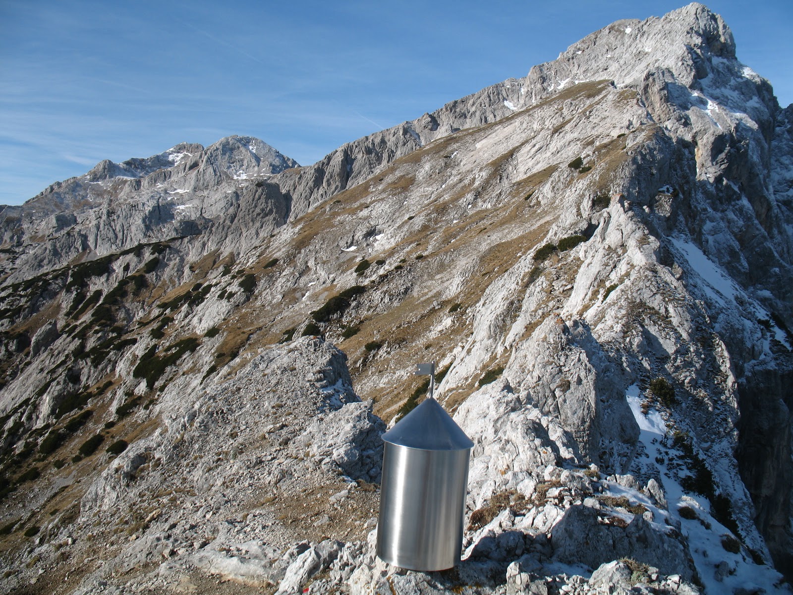 Svet pod lahkimi koraki: Veliki vrh in Ojstrica