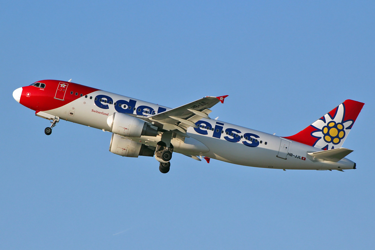 Eastwings: A320-214 * Edelweiss Air * white Radome * HB-JJL