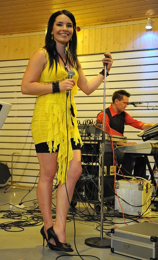 Tapsukka tarinoi - 2012: 4.8.2012 - ANNELI - Hangan lava, Hankasalmi