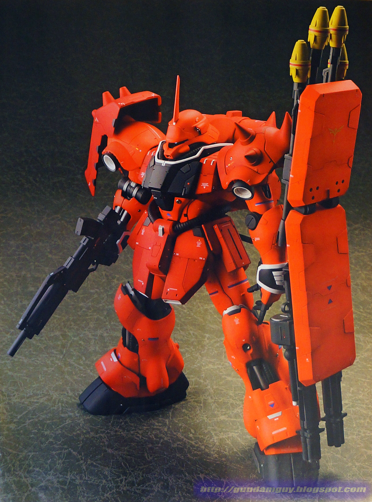 GUNDAM GUY: 1/100 AMS-119C Geara Doga [Full Frontal Use] - Custom Build