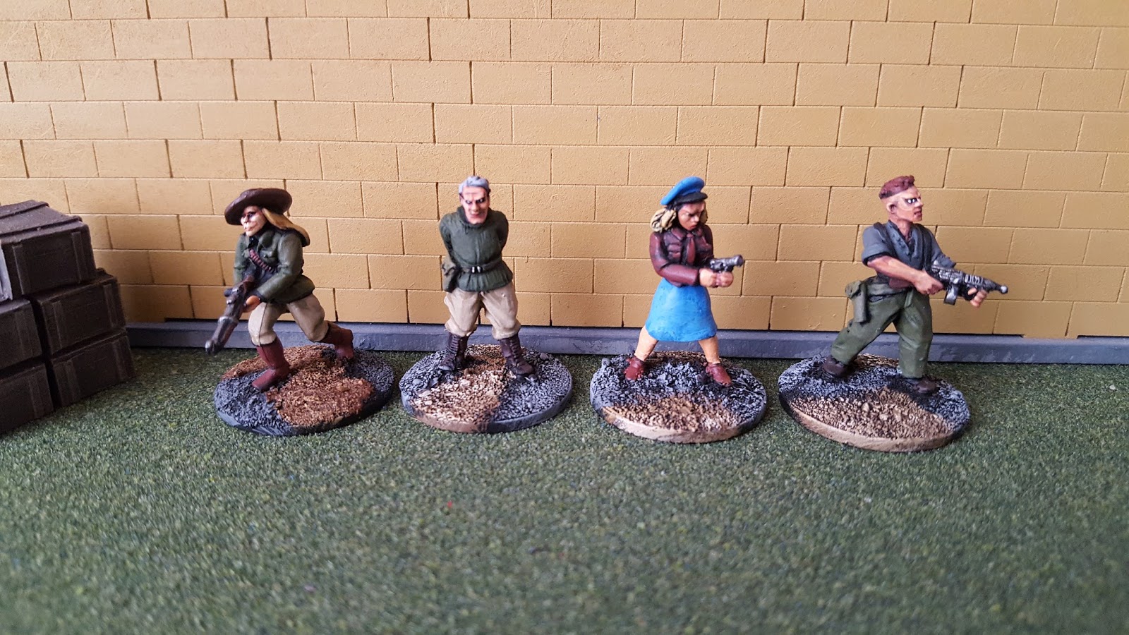 Level 2: Pulp Alley - The Cast: "The Good Guys"