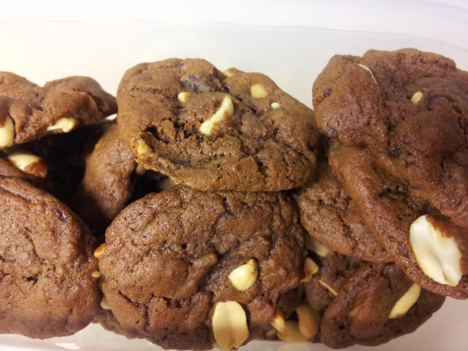 Pat's Kitchen Journal: Dan Lepard's muscovado peanut cookies