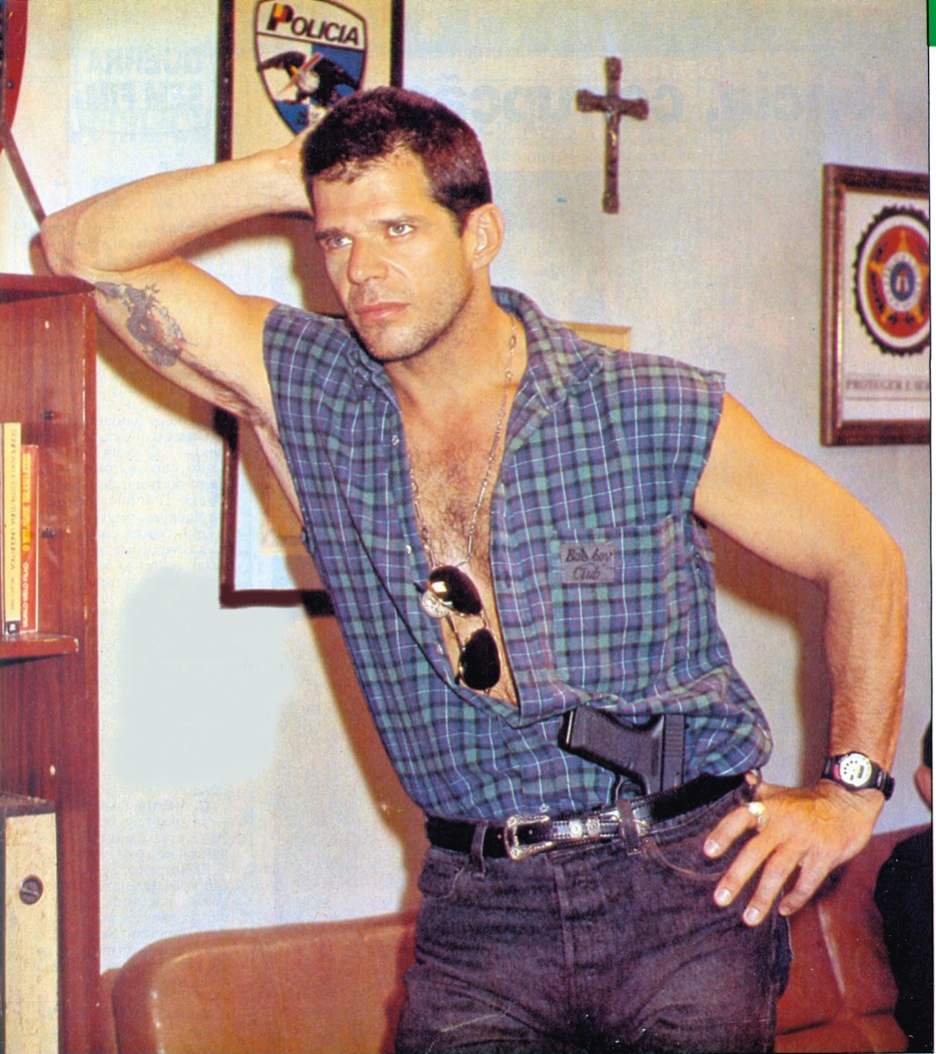 Astros em Revista: RAUL GAZOLLA O GALÃ DA MANCHETE