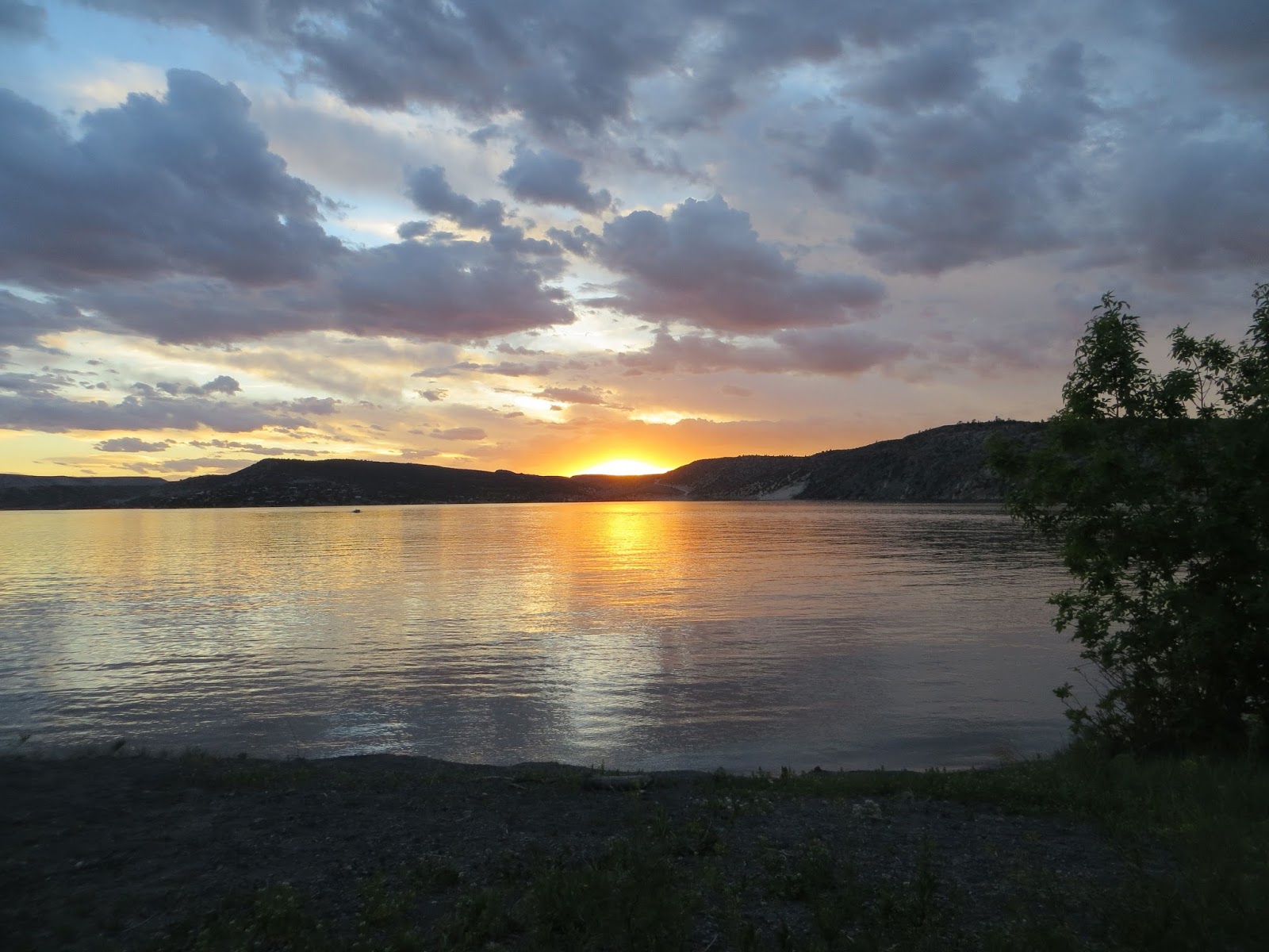 Traveling-U.S.A: Alcova Reservoir