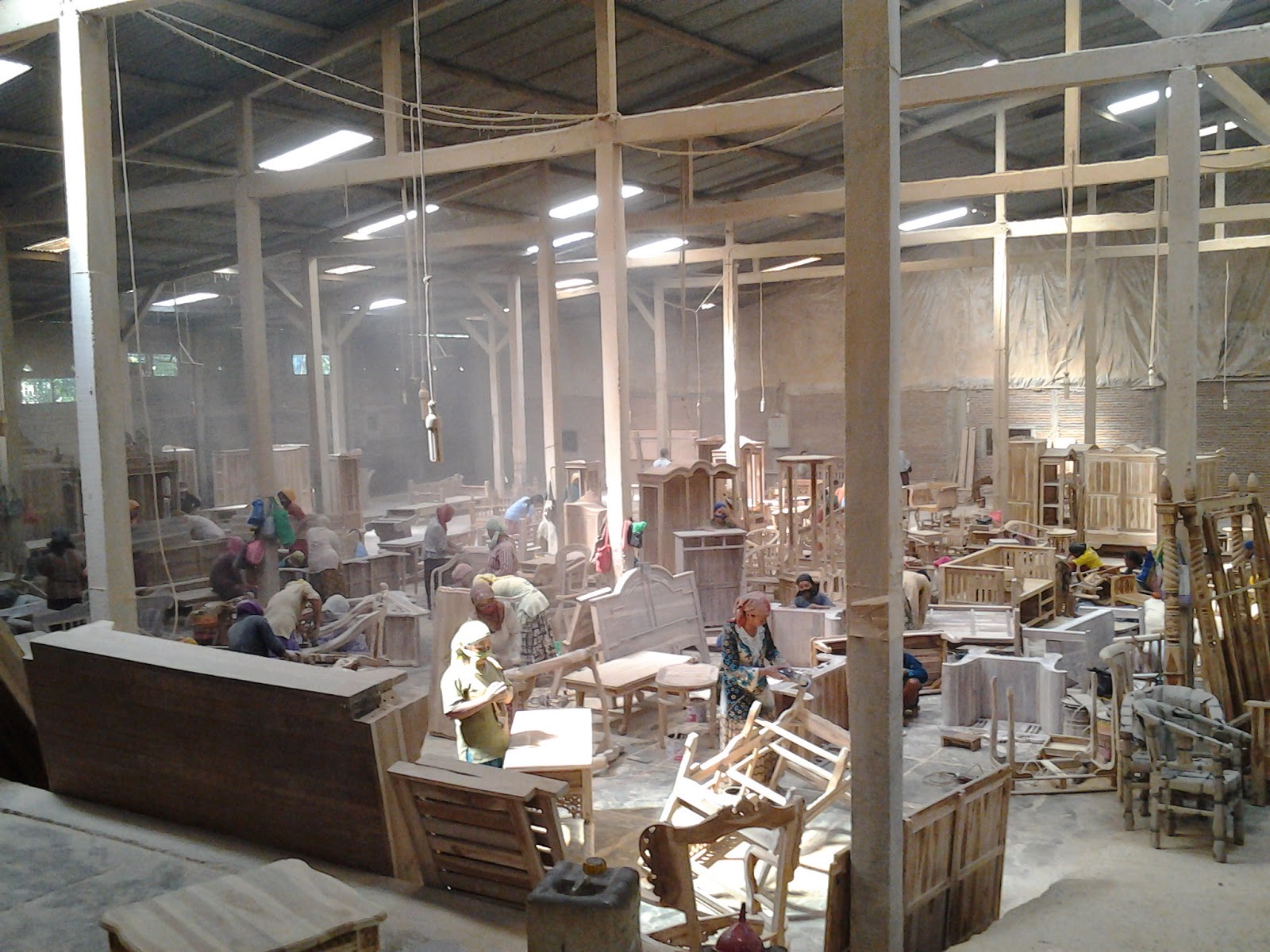 Perabot Jati Online: Proses Pembuatan