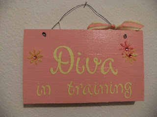DeSigns by Wendy: Girly/Female Signs