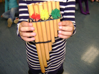 MUSICA EN RIOMAR: SIRINGA o FLAUTA DE PAN