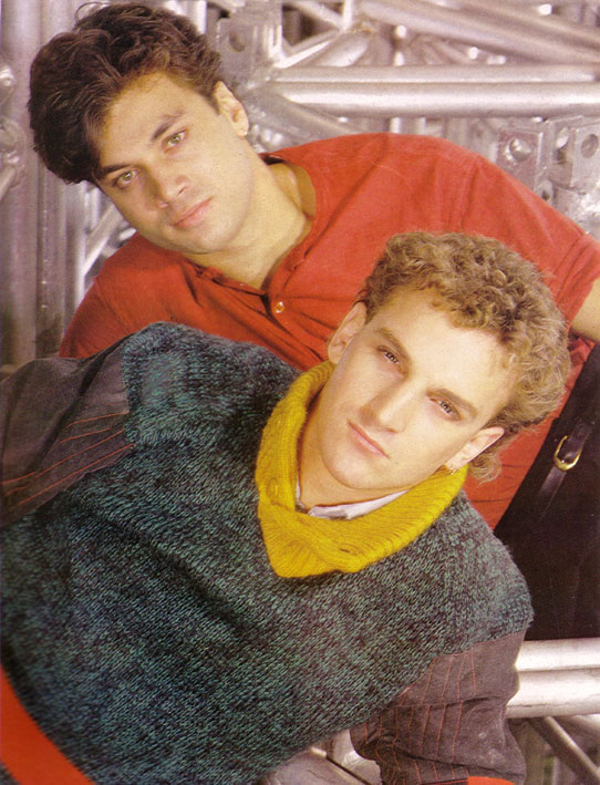 ¿Cómo se llama la canción...?: FREEEZ: "I.O.U."