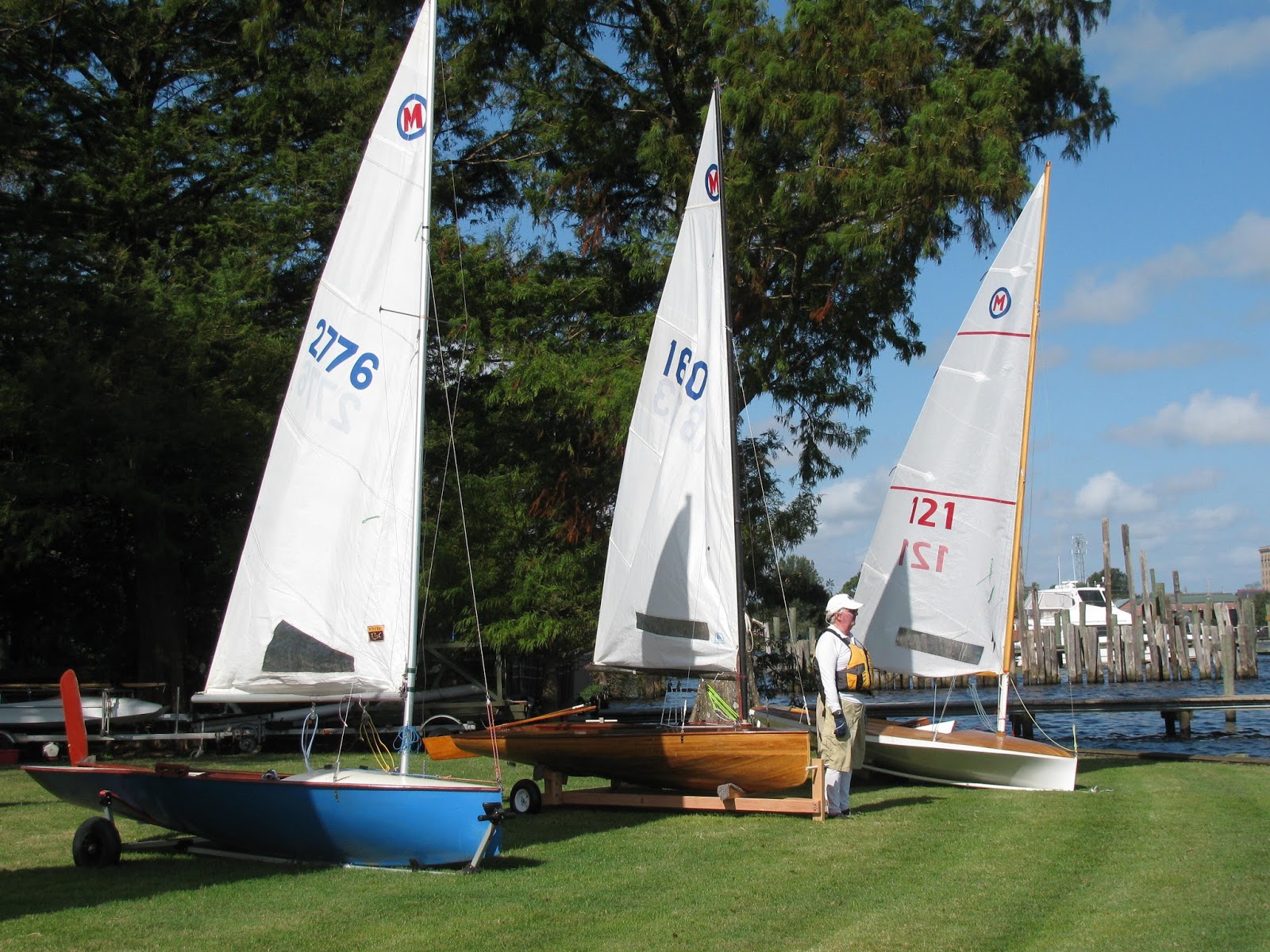 Mid-Atlantic Musings: 27th Annual Classic Moth Boat National Regatta