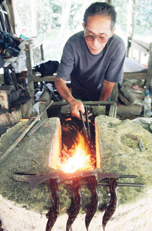 Legasi Kapak Siam | TUNGKARAN HATI