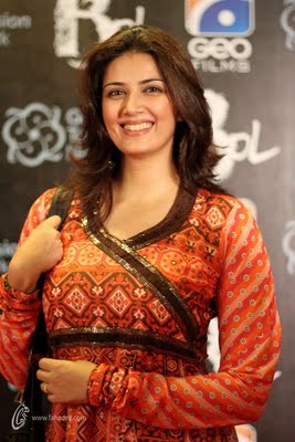 Fashion Mania : Pakistani Actress Sawera Nadeem Biography and Pictures