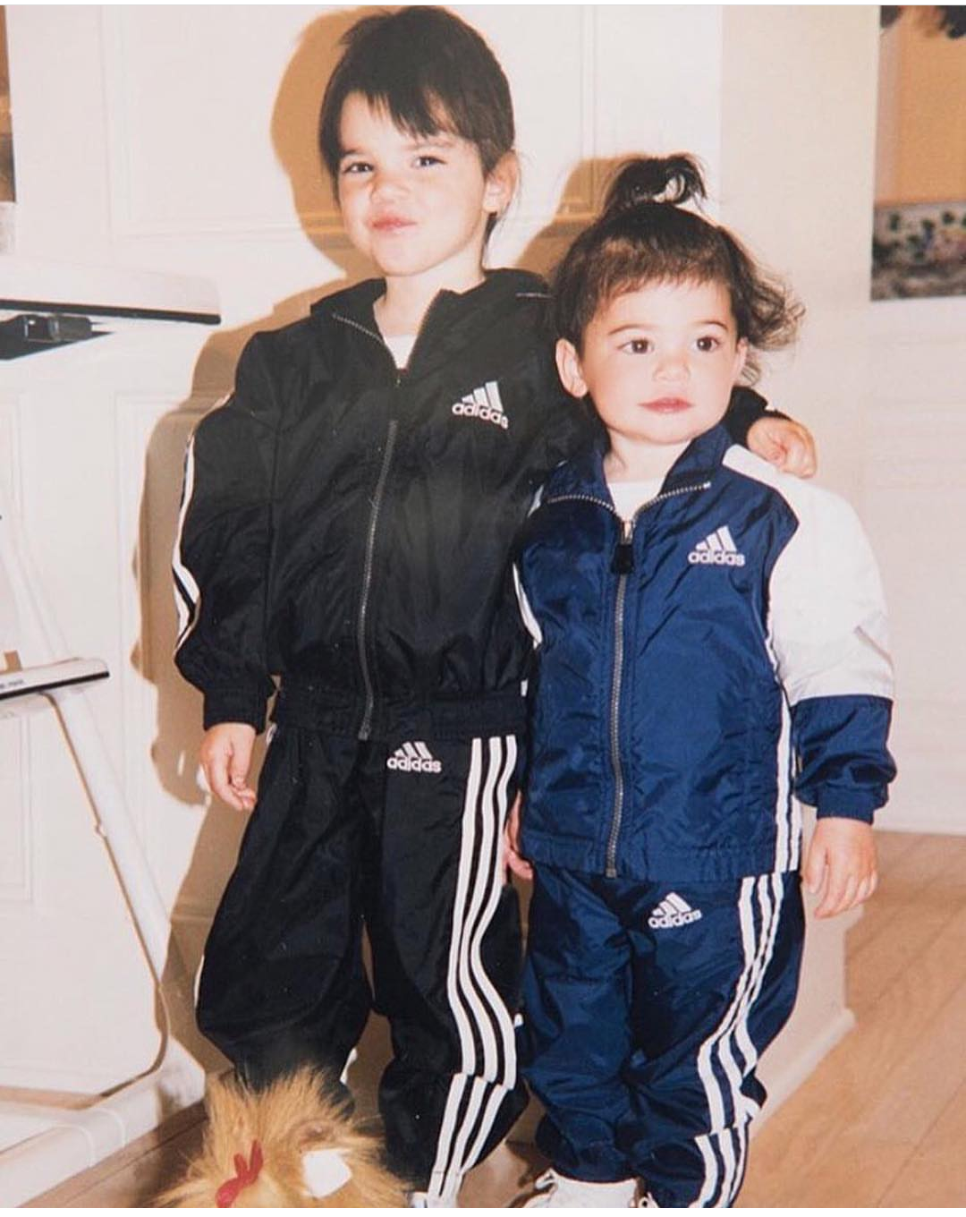 Latest Updates: Adorable childhood pic of Kendall and Kylie Jenner