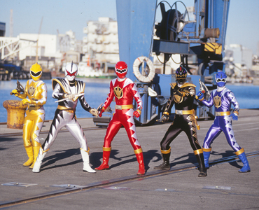 Toku Warriors: Toku Word : Super sentai and dinosaurs : an evolution ...