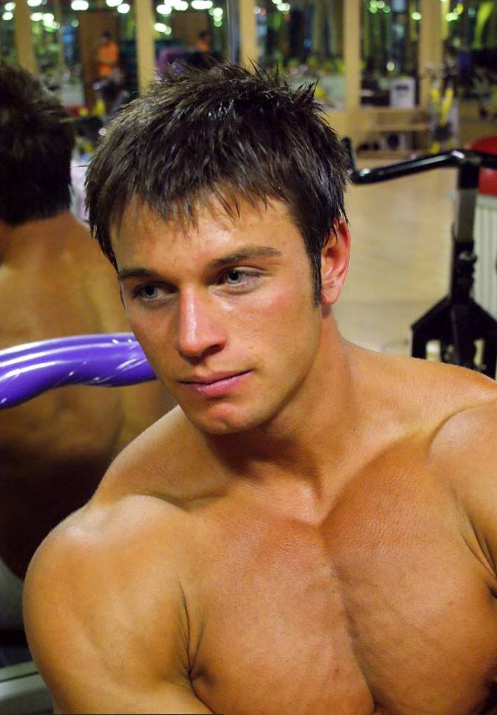 Kevin Perod Photos 2013 at Gym | Bodybuilding Wallpapers | UFC Ring Girls