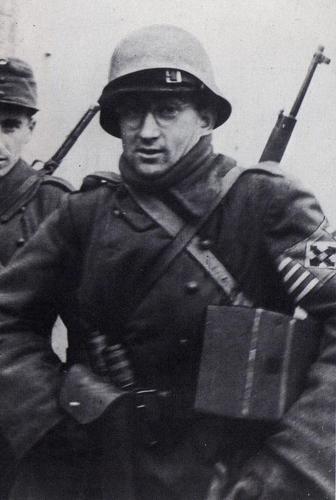 HISTORY OF WAR IN PICTURES: SOLDIERS: FACES OF WAR