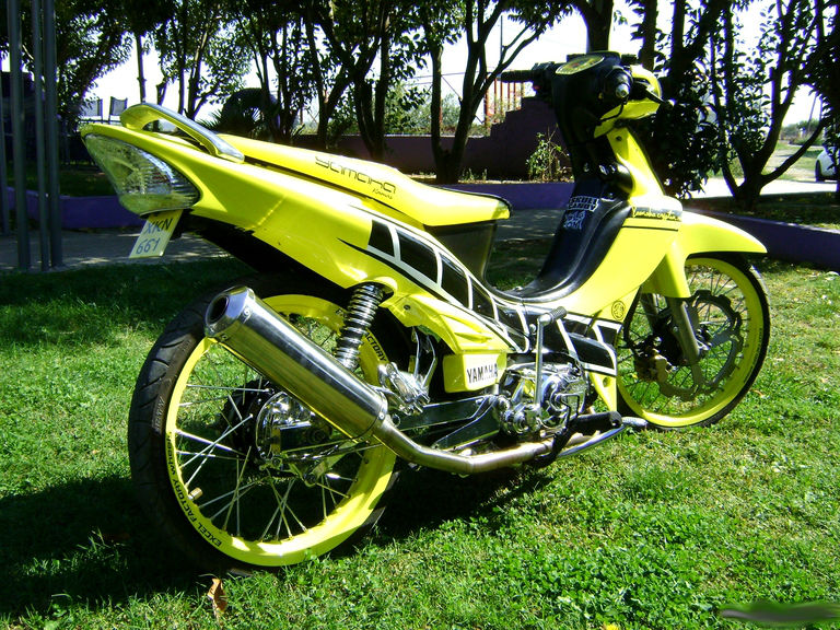 Mikrowio me dio rodes: Crypton R