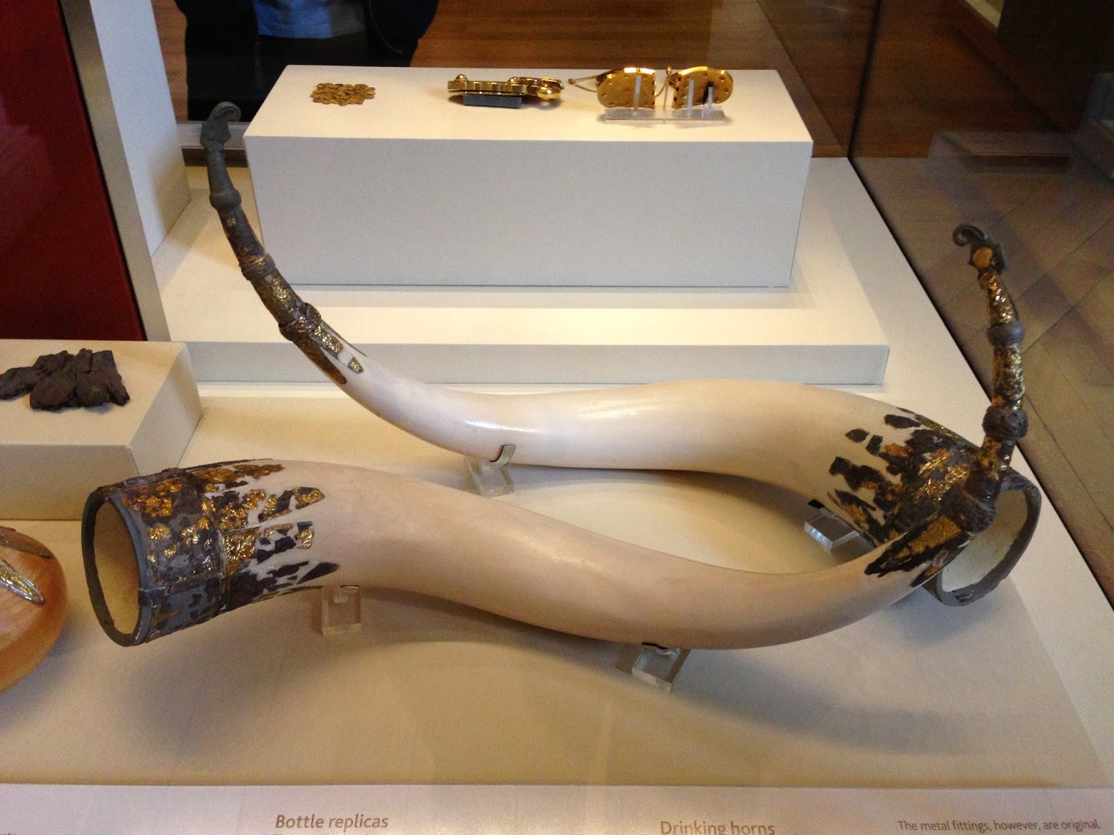 Experimental Archaeology: Making Viking Mead and Breads: Viking Feasts ...