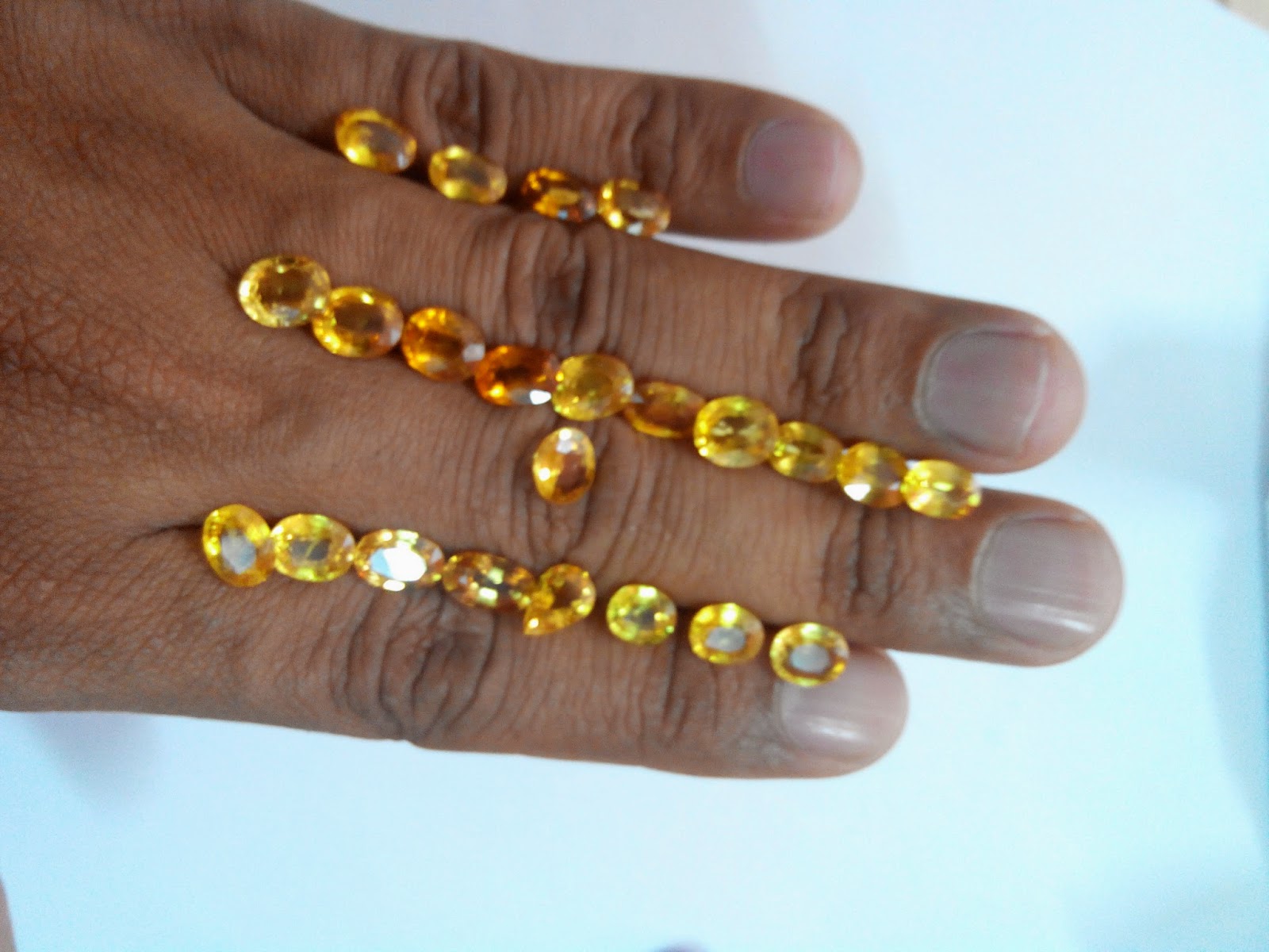 CINCIN & BATU PERMATA ASLI: NILAM KUNING SRI LANKA