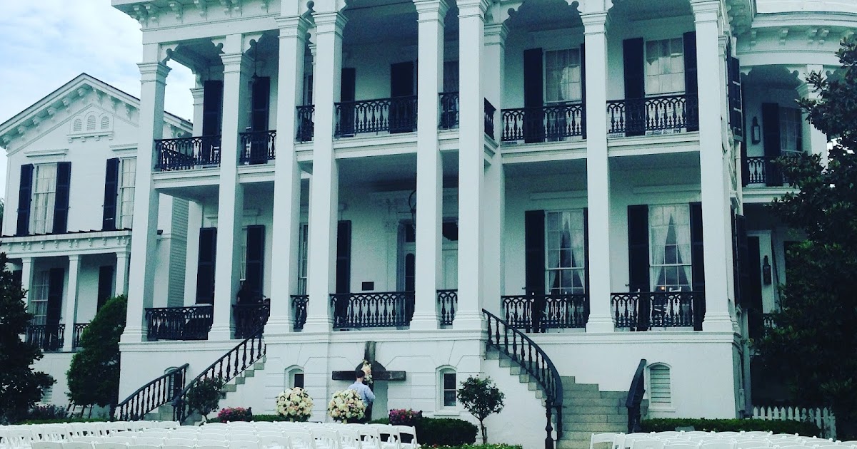 Coastal Charm: A Southern Plantation