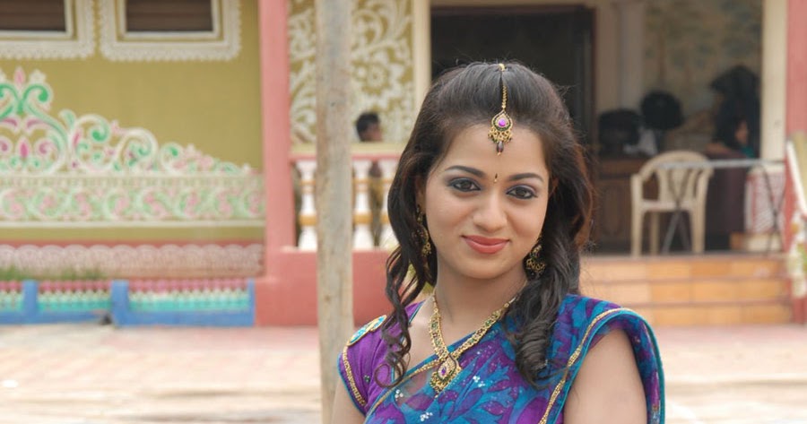 Resham Gorgeous Looking Photo Shoot Stills