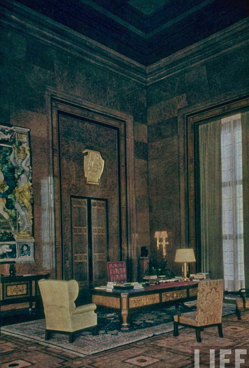 Inside Hitler's Private World: Rarely Seen Color Photos Reveal Lavish ...