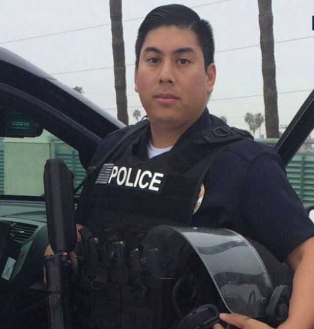 Just A Car Guy Lapd Not Only Has Egg All Over Its Face For Getting Caught With Its Pants Down