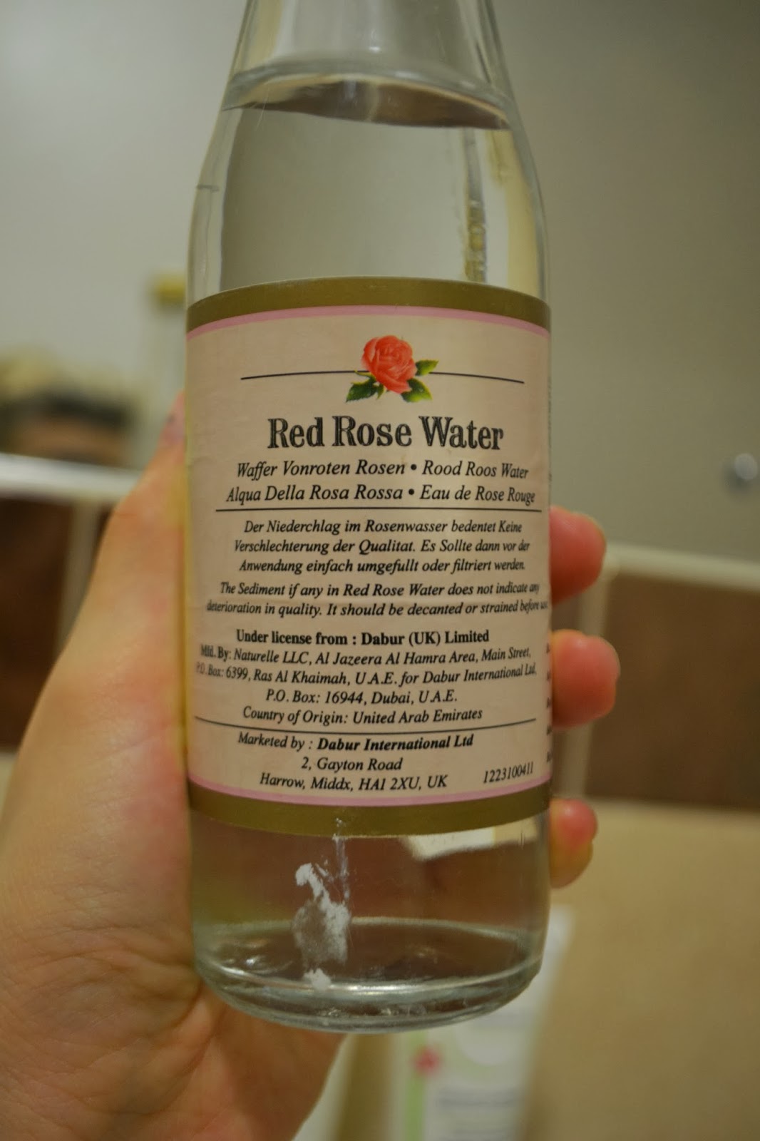 Marta Głogowska: RED ROSE WATER