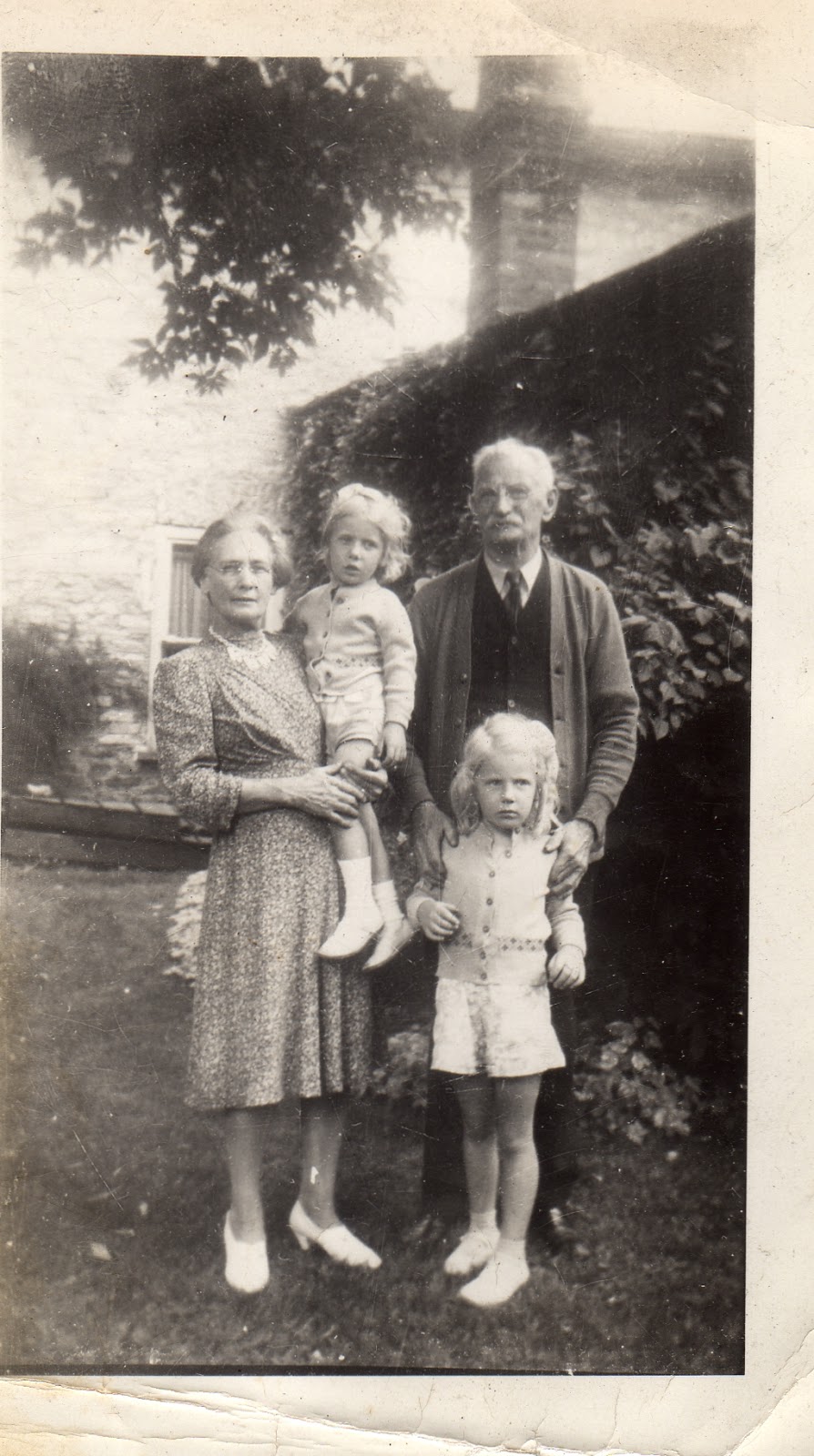 The Life and Times of Daddy and Mummy: Cecil John Buffam - Roots