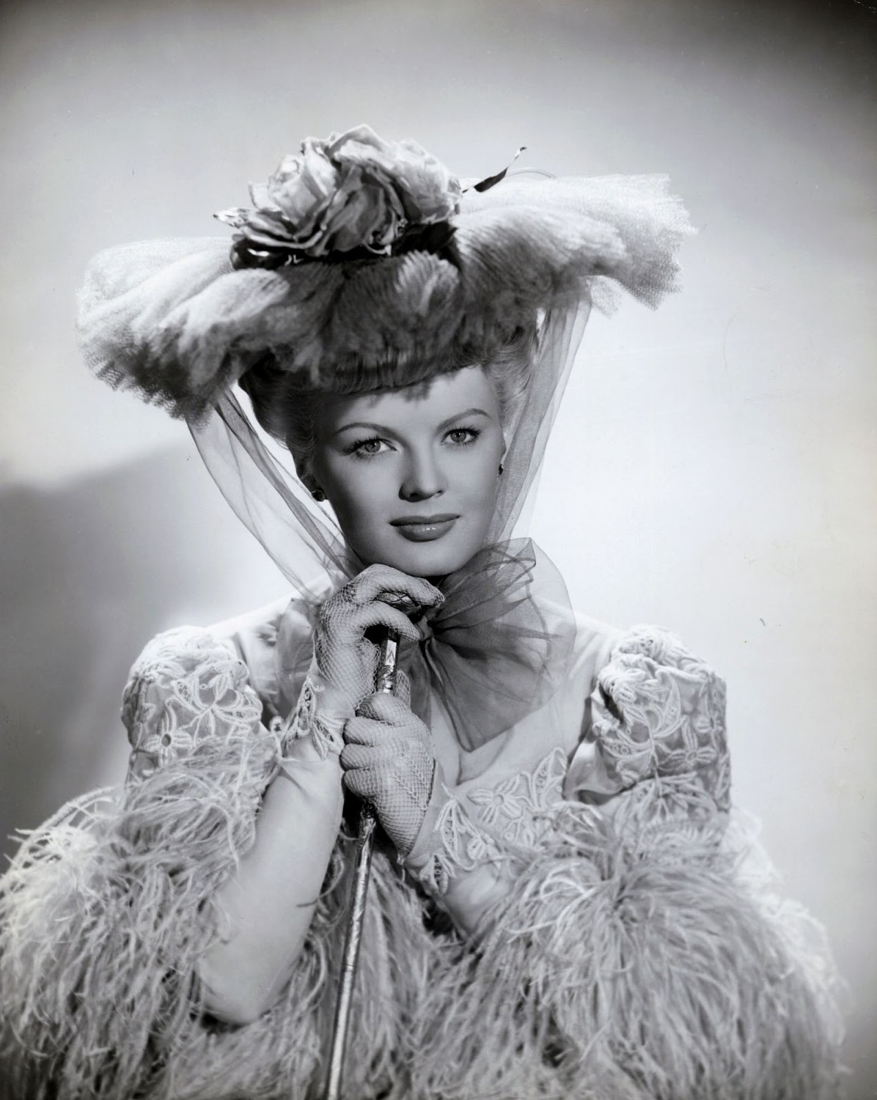 Dazzling Divas: June Haver